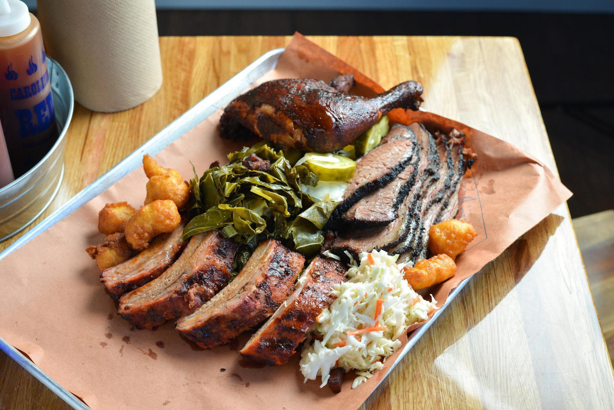 Roundhouse Pizza Bar & Grill @ Horsecity