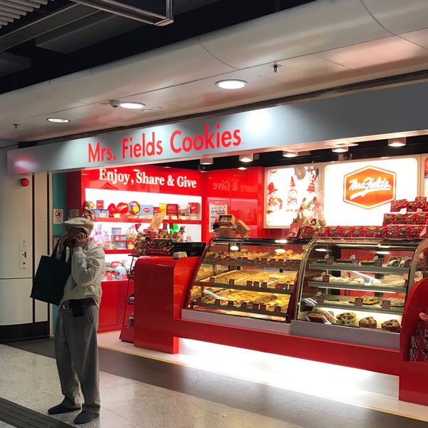 Mrs Fields @ Esplanade Mall